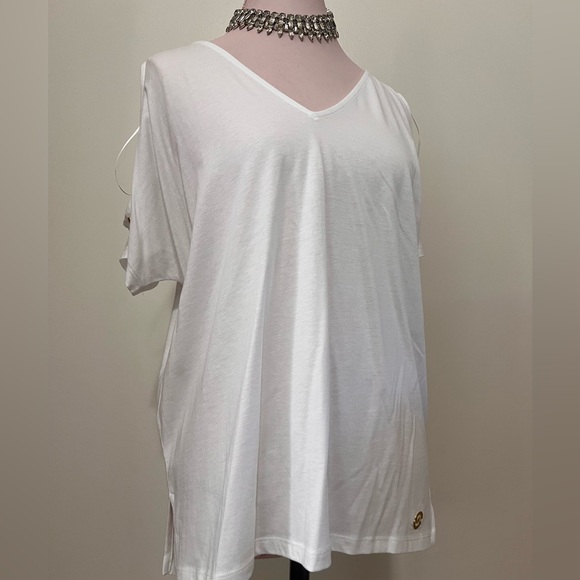 MICHAEL Michael Kors | Tops | Nwt Michael Kors White Tee In Size Large ...